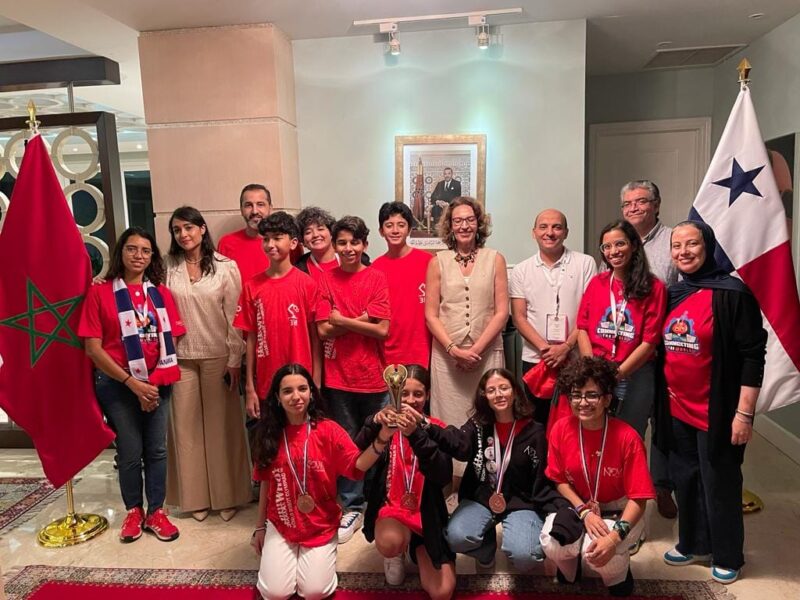 Le Maroc remporte la médaille d’Or au World Robot Olympiad (WRO) à ...